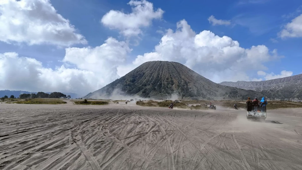 Explore Bromo 1 Day - Al Marwah Tour